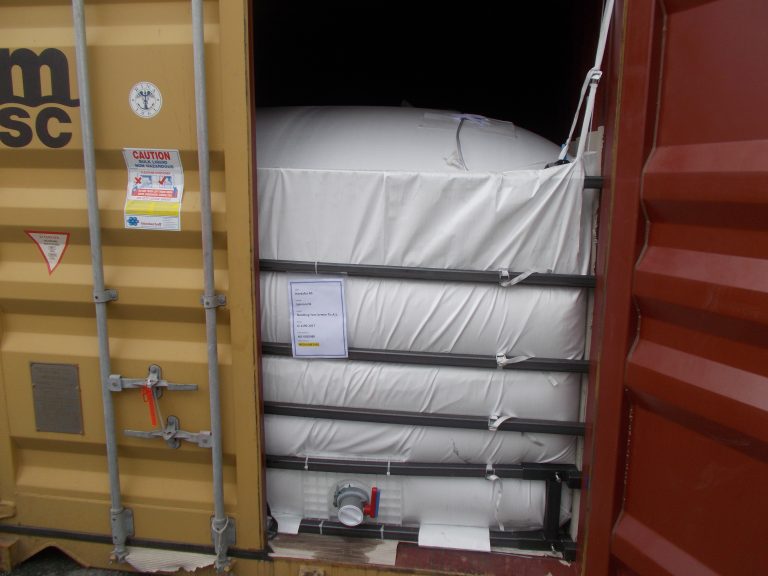 Flexitank - we transform a 20'container into a tank container - BRELOG GmbH