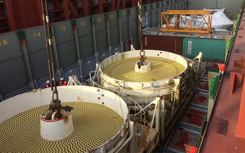 Projects in focus: submarine cables to Asia - BRELOG GmbH