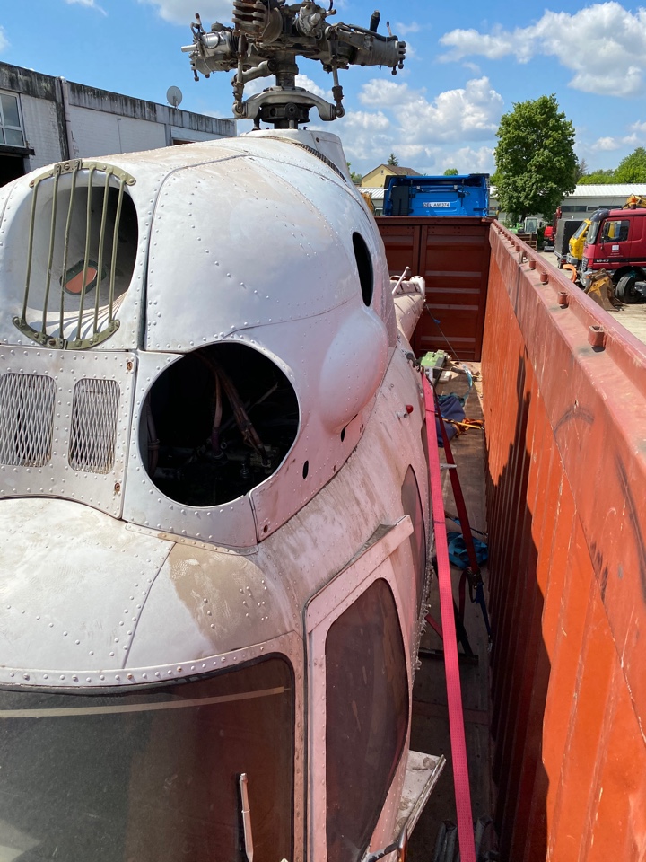 Multipurpose helicopter from Bavaria to China - BRELOG GmbH